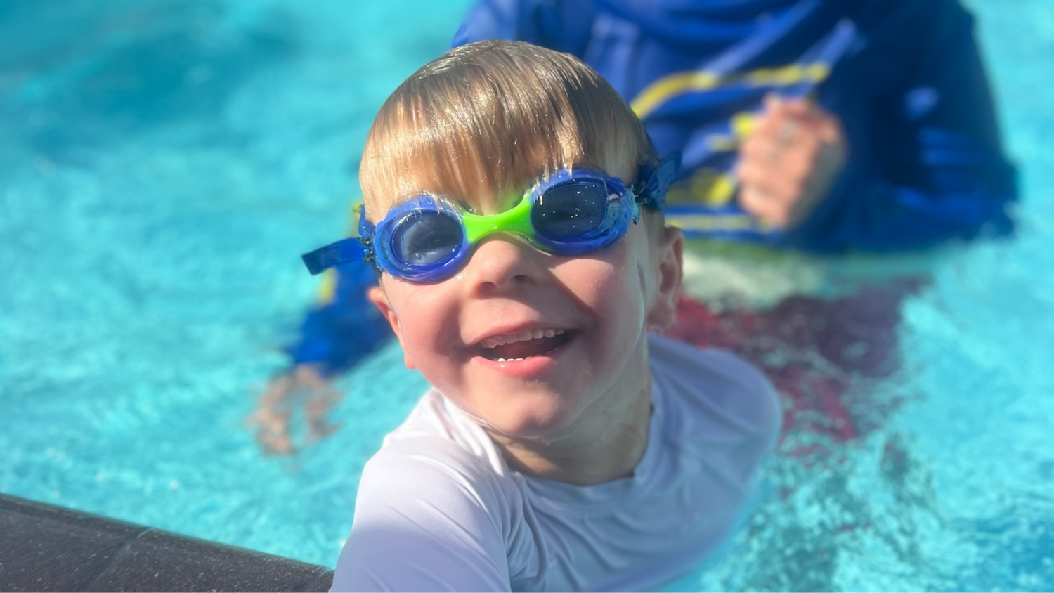 Important Water Safety Tips for Parents – Frogglez Swimming Goggles
